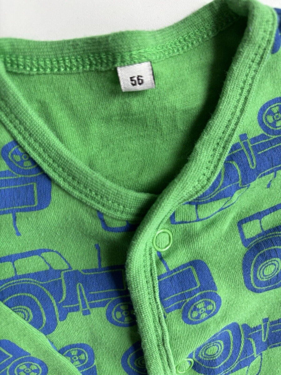 Pippi baby boy size 56 (1-2 months) green blue tractors one-piece, VGU